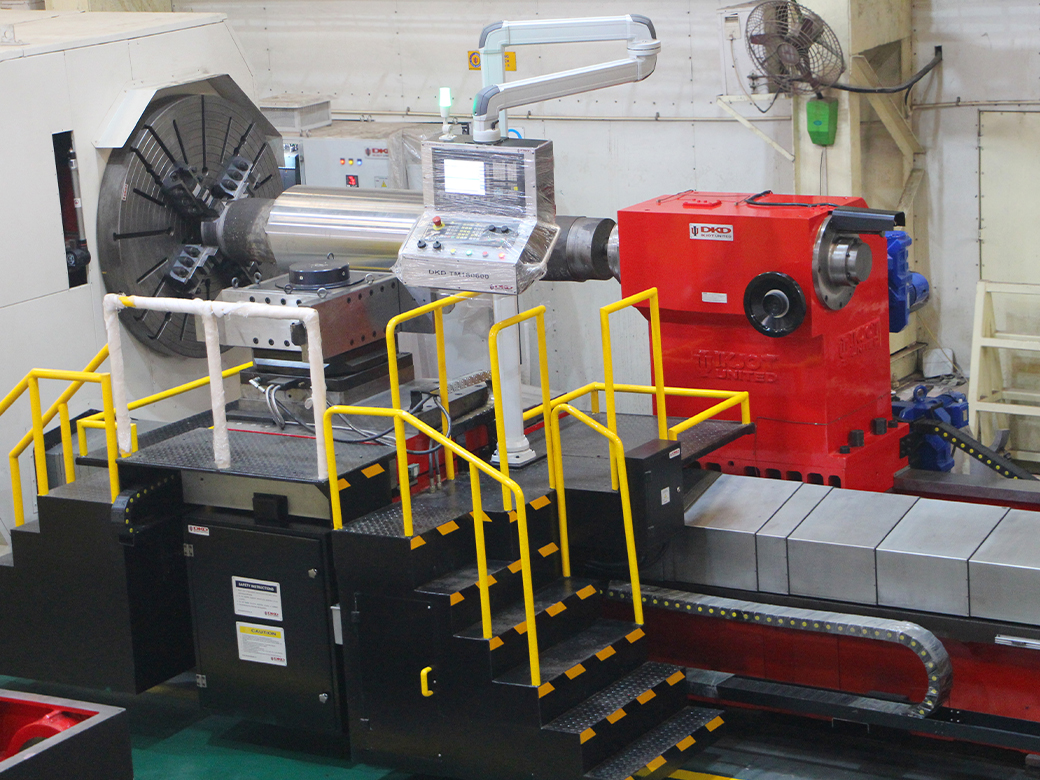 CNC Machines Building Division CNC Roll Turning Lathe | Turn Master ...